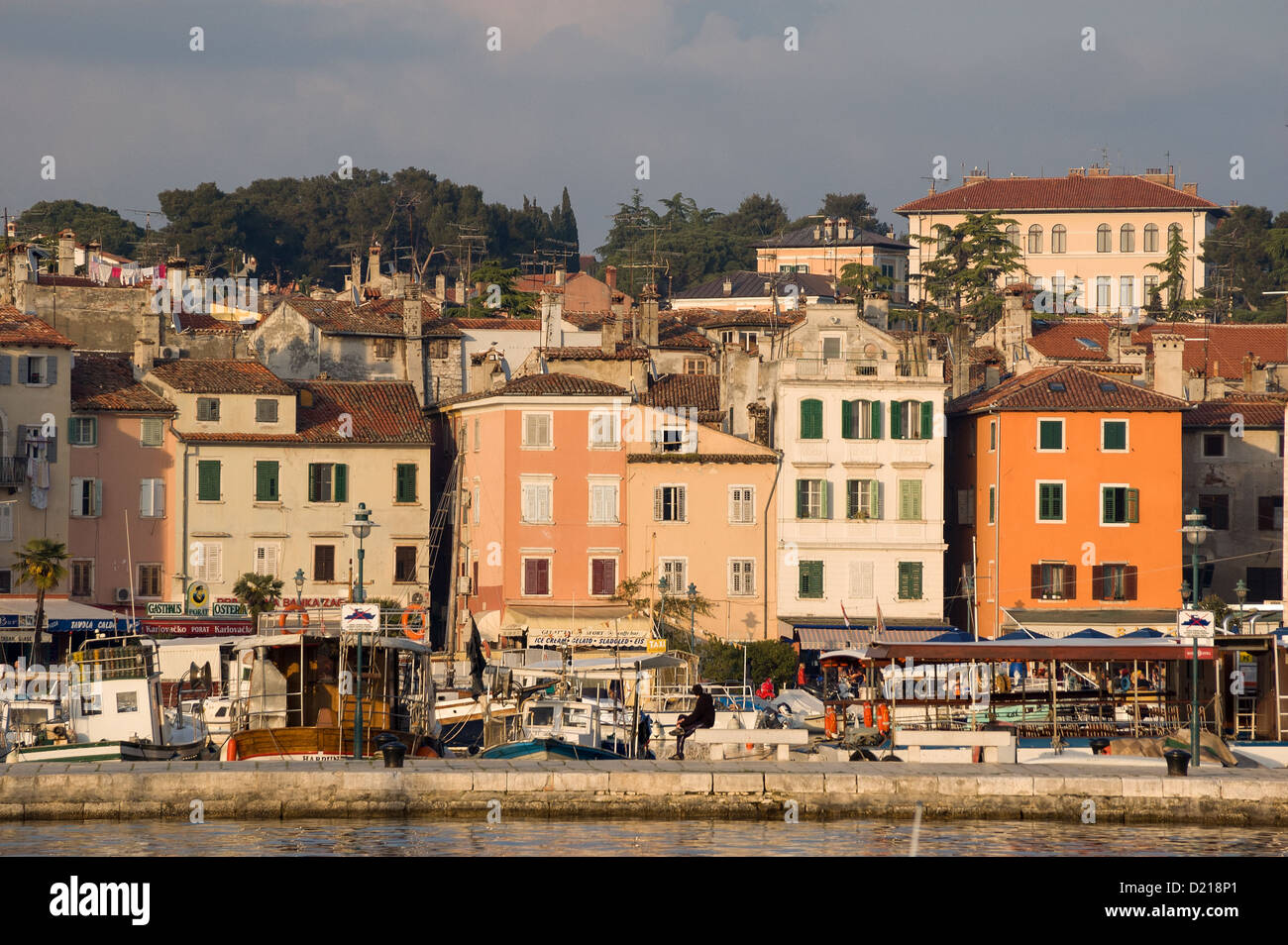 Elk192-1540 Croatia, Rovinj, harbor and town view Stock Photo - Alamy
