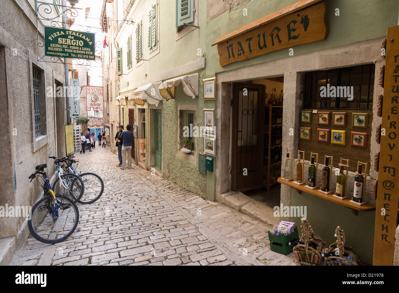 Croatia shops hi-res stock photography and images - Alamy
