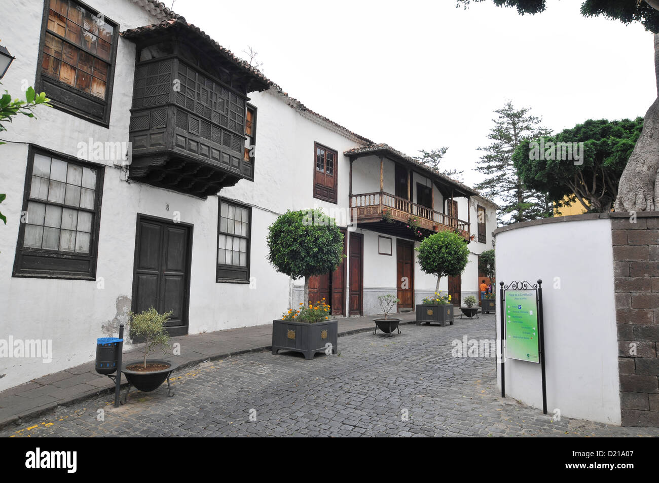A street in Icod de los VInos, north of Tenerife Island Stock Photo - Alamy