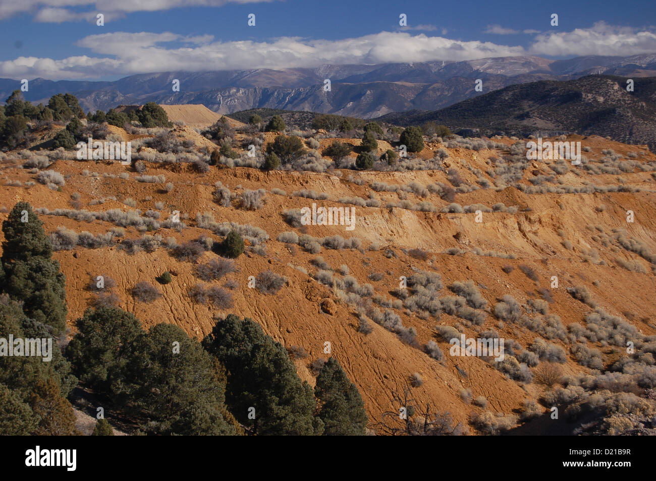 Copper mine in Ruth, NV with mountains Stock Photo - Alamy