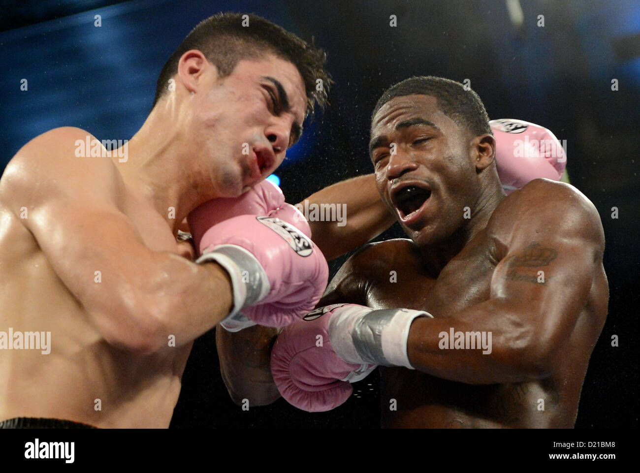 (L-R) Antonio DeMarco (MEX), Adrien Broner (USA), NOVEMBER 17, 2012 ...