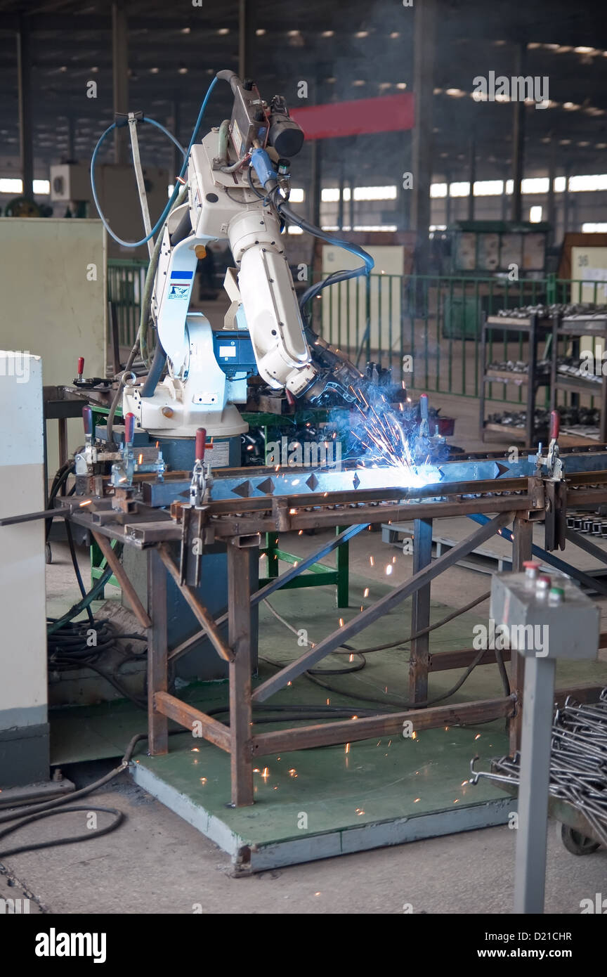Burning robot hi-res stock photography and images - Alamy