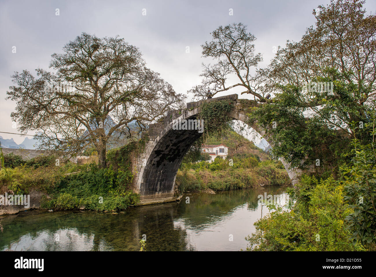 Fuli Bridge in Yangshuo, China Stock Photo - Alamy