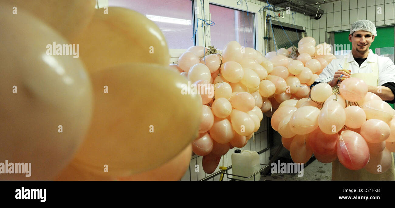 Pig bladder hi-res stock photography and images - Alamy