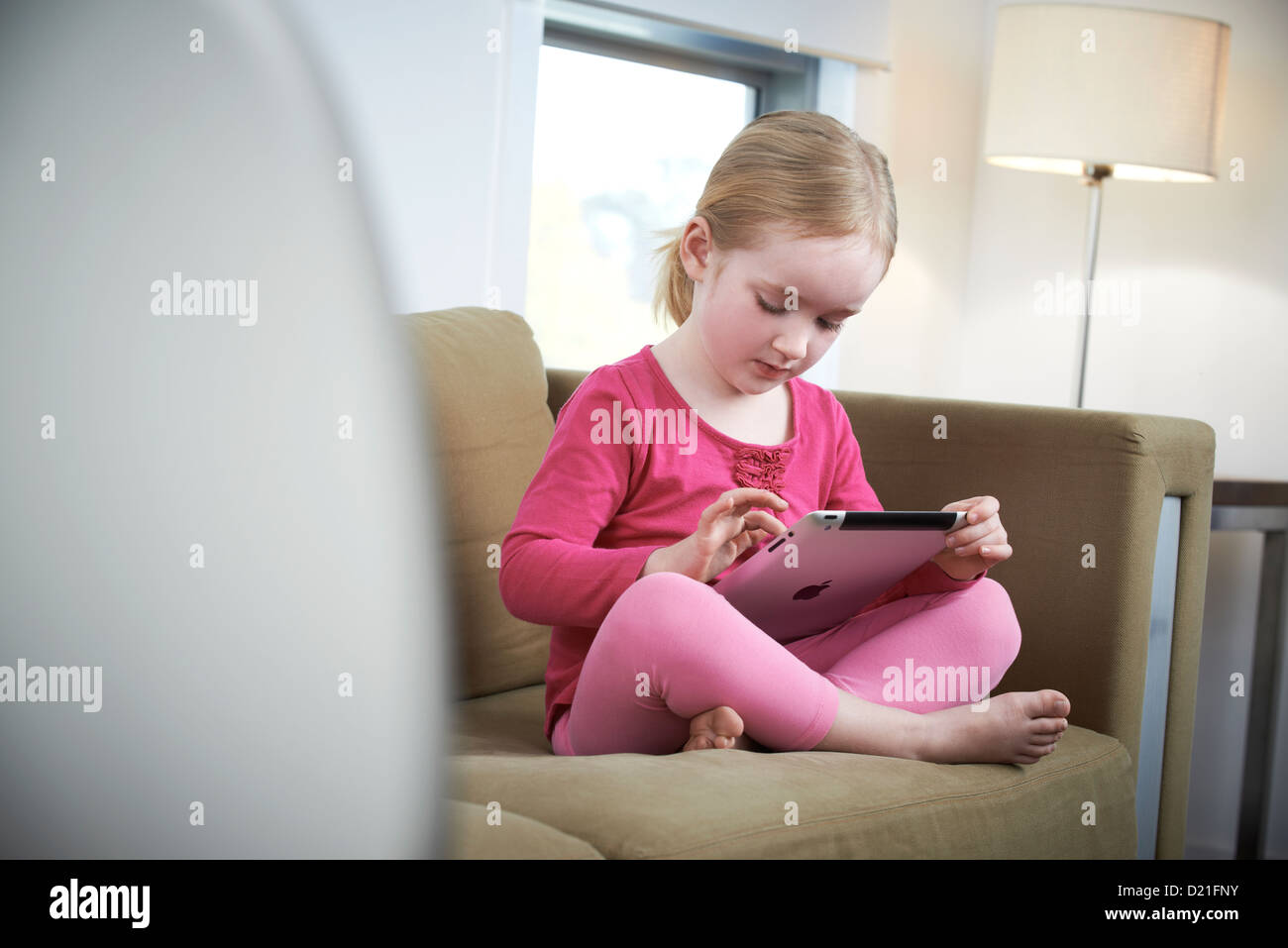Girl surfing australia hi-res stock photography and images - Alamy