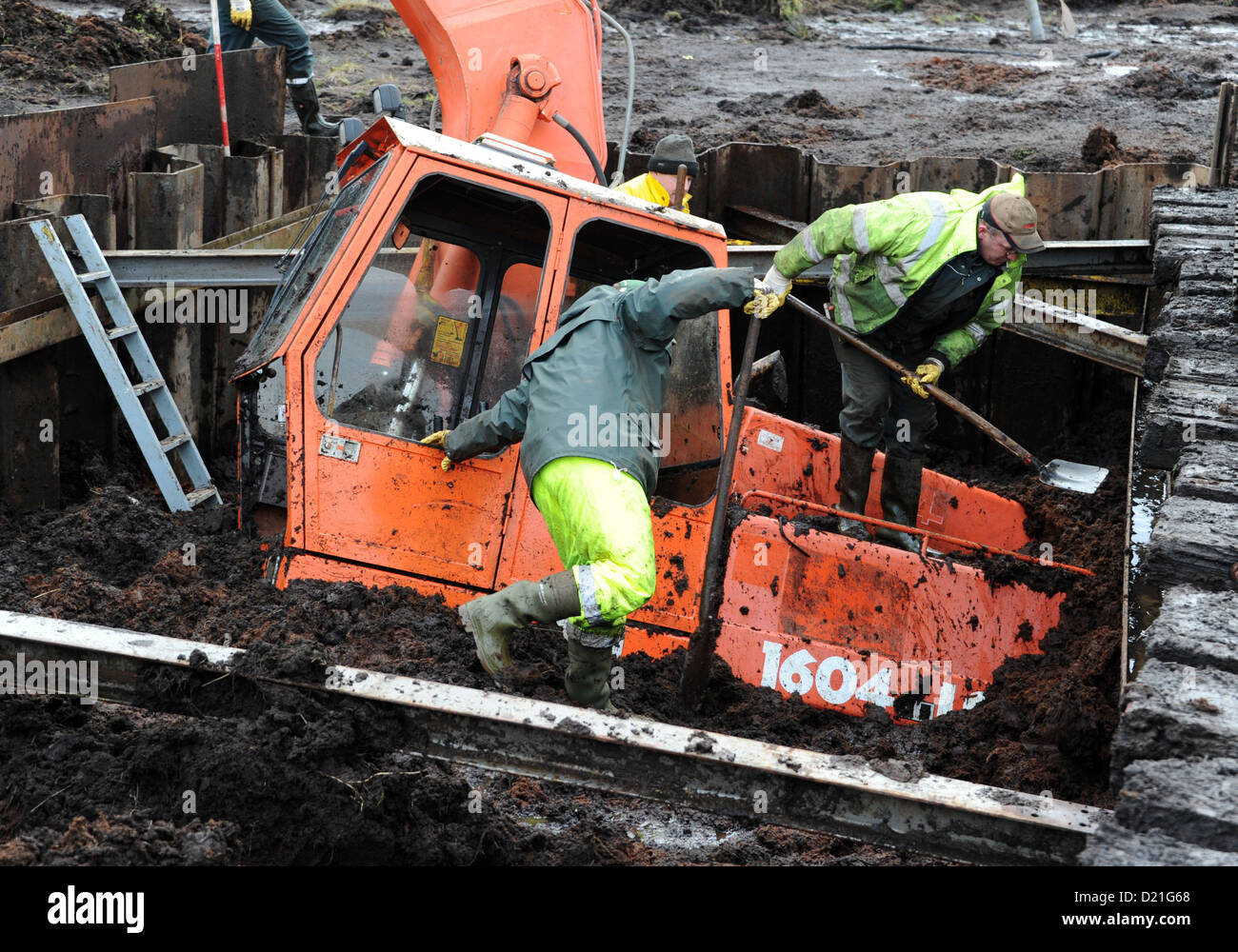 A digger is stuck deep in the Koenigsmoor bog near Christiansholm ...