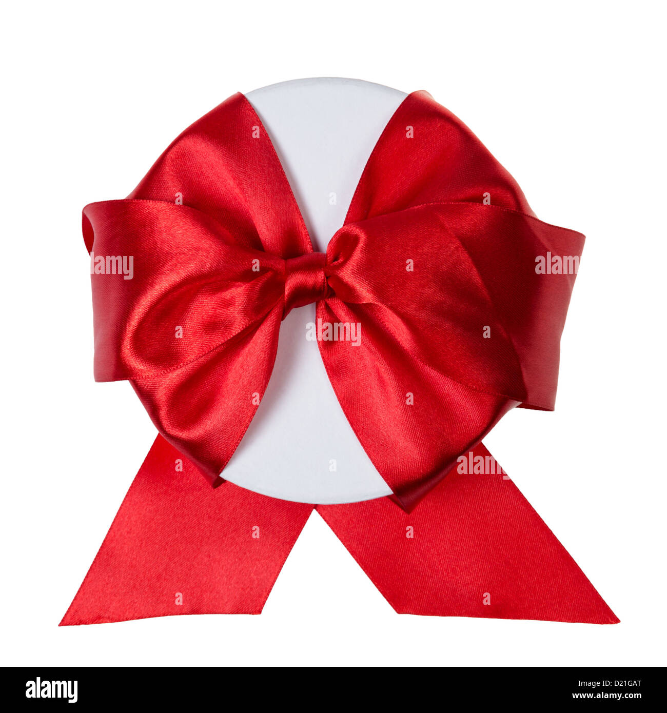 round gift box wrapped with ribbon, isolated on white background Stock ...
