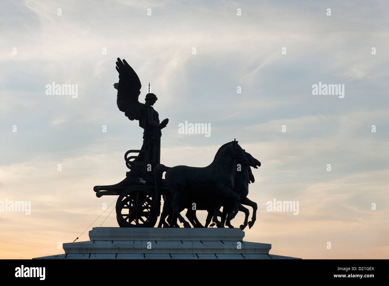 Winged victory chariot hi-res stock photography and images - Alamy
