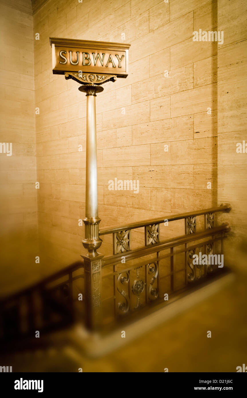 New york subway sign hi-res stock photography and images - Alamy