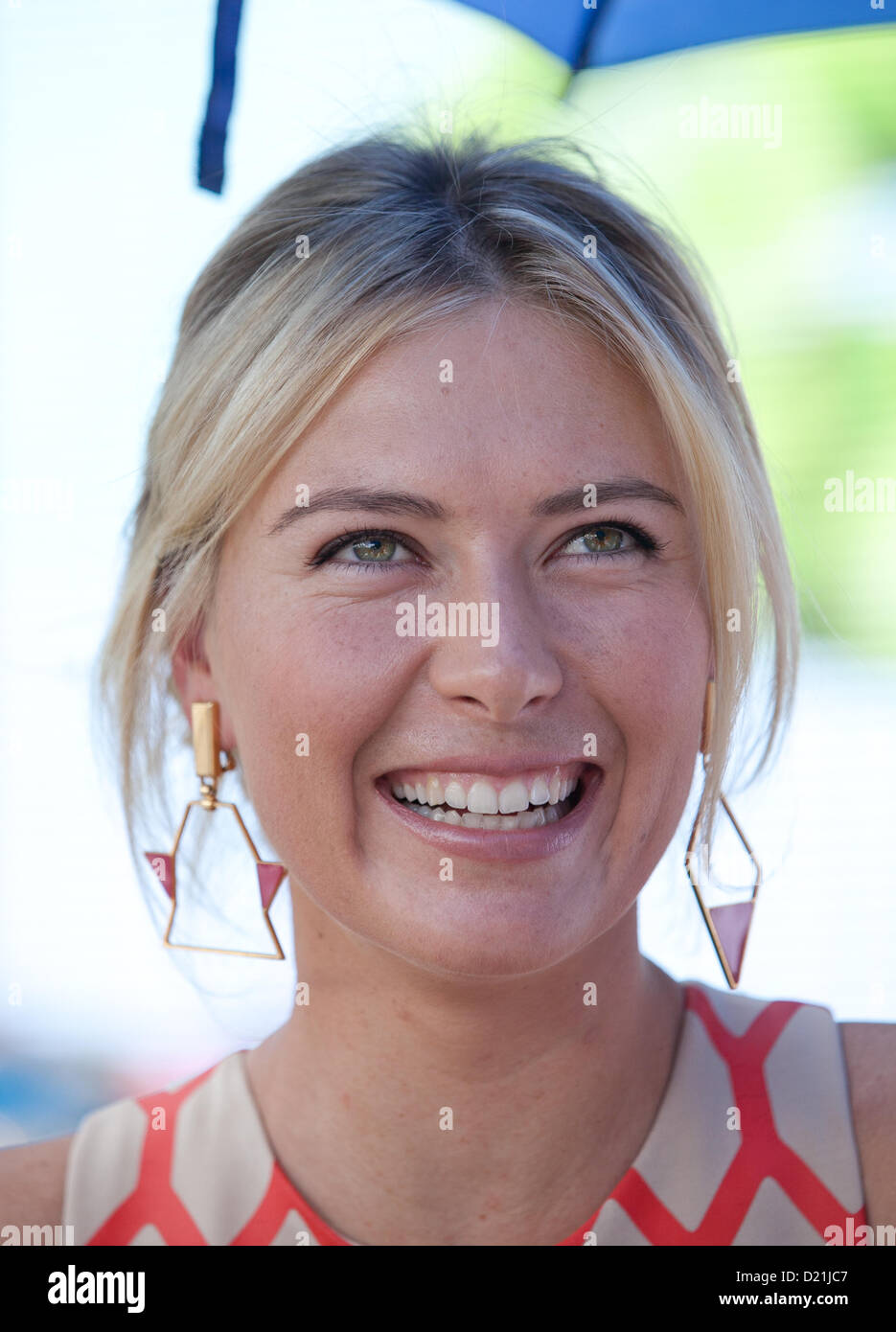 Maria sharapova launching sugarpova candy hi-res stock photography and ...