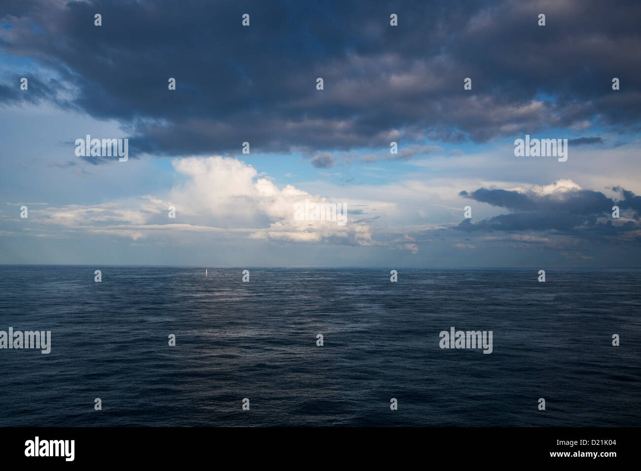 Storm over english channel hi-res stock photography and images - Alamy