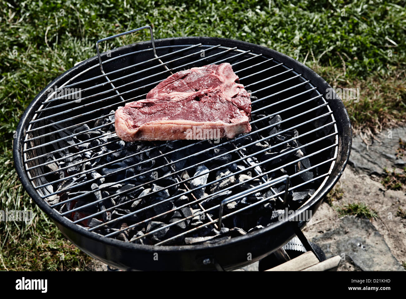 Germany, Cologne, Meat on grill Stock Photo - Alamy