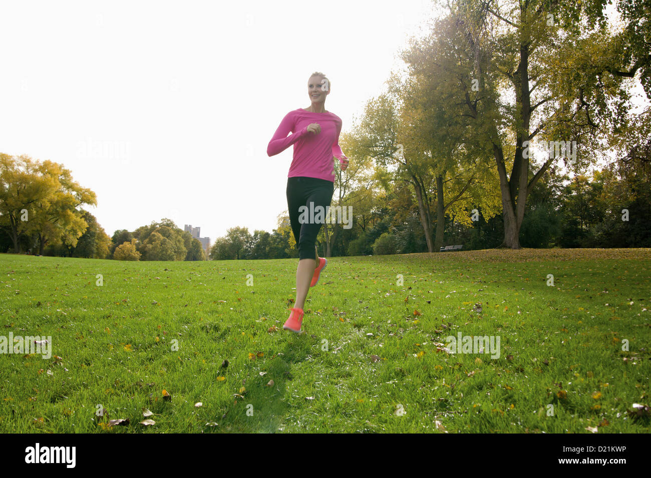 Europe, Germany, North Rhine Westphalia, Duesseldorf, Young woman ...