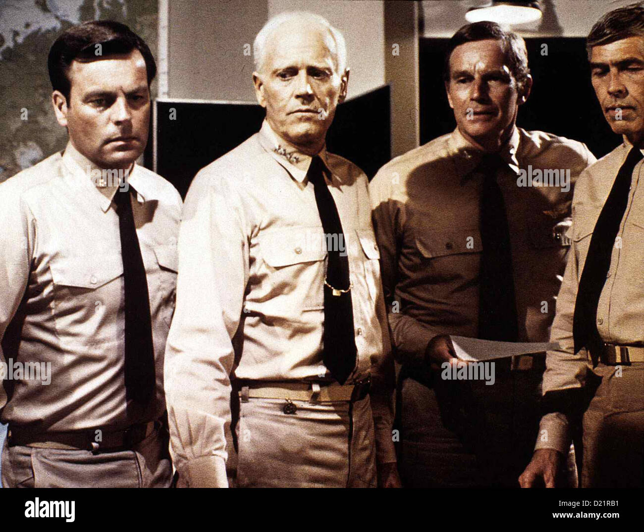 Schlacht Um Midway Midway Robert Wagner, Henry Fonda, Charlton Heston ...