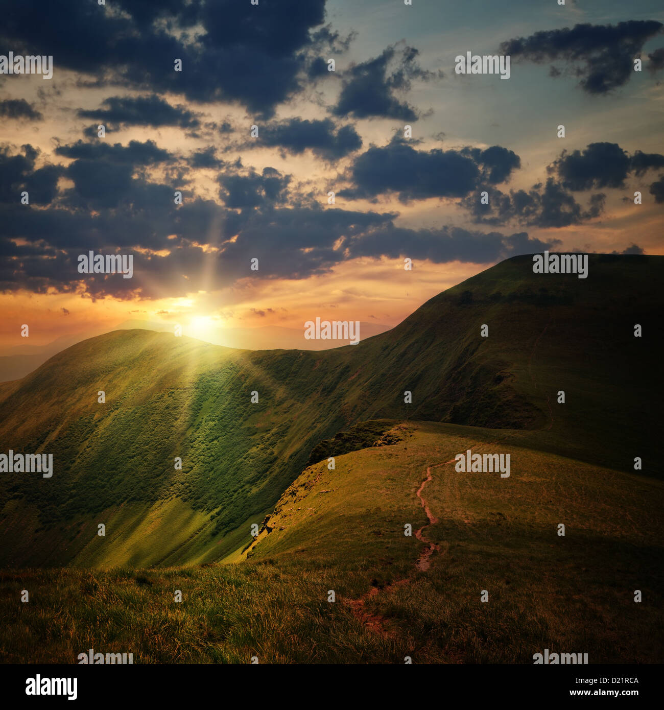 Mountain light rays hi-res stock photography and images - Alamy