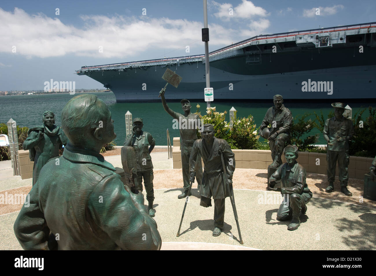 NATIONAL SALUTE TO BOB HOPE MEMORIAL AT USS MIDWAY MOLE PARK SAN DIEGO ...