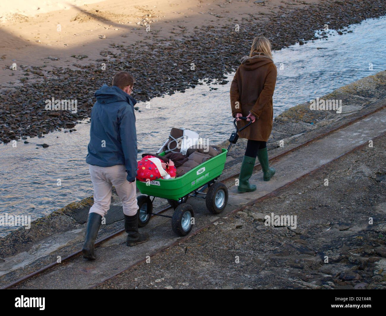Pull trolley hi-res stock photography and images - Alamy