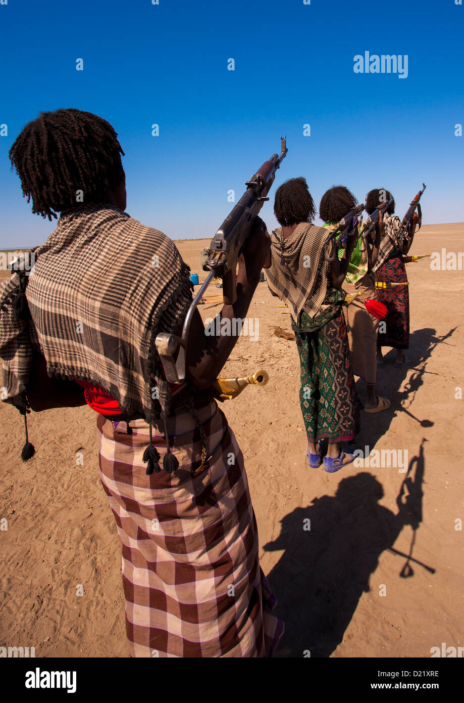 Afar Tribe Warriors, Assaita, Afar Regional State, Ethiopia Stock Photo ...