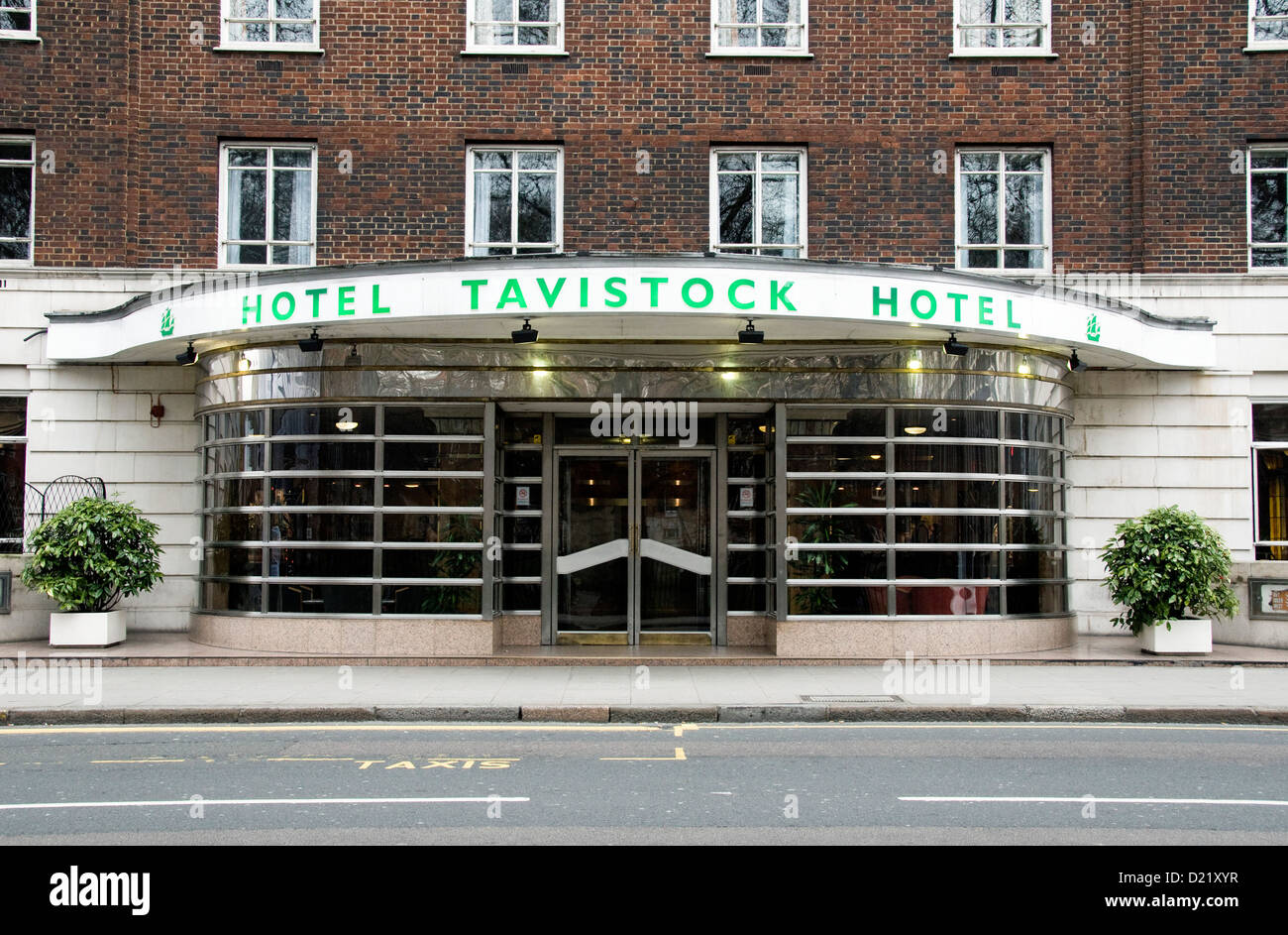 Hotel tavistock london hi-res stock photography and images - Alamy