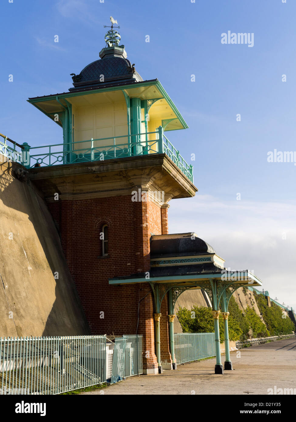 Madeira Lift and Madeira Terrace, Brighton, East Sussex, UK. The lift ...