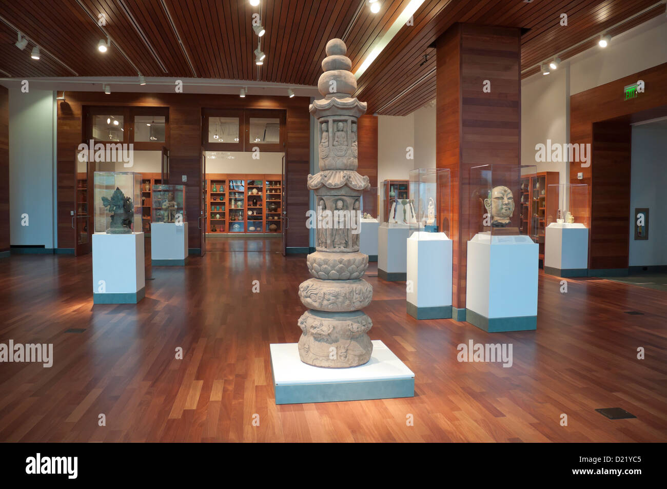 Museum display of Asian artwork Stock Photo - Alamy