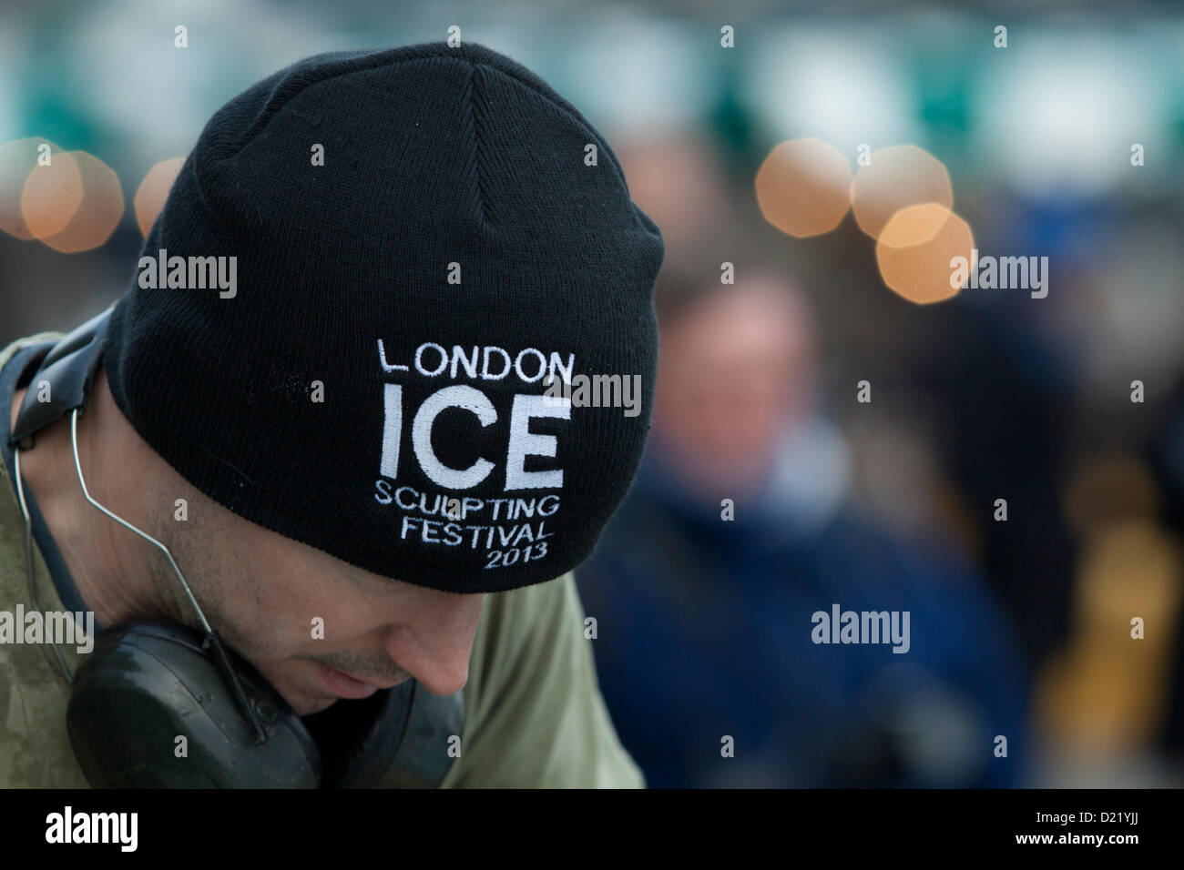 Ice sculpting competition hi-res stock photography and images - Alamy
