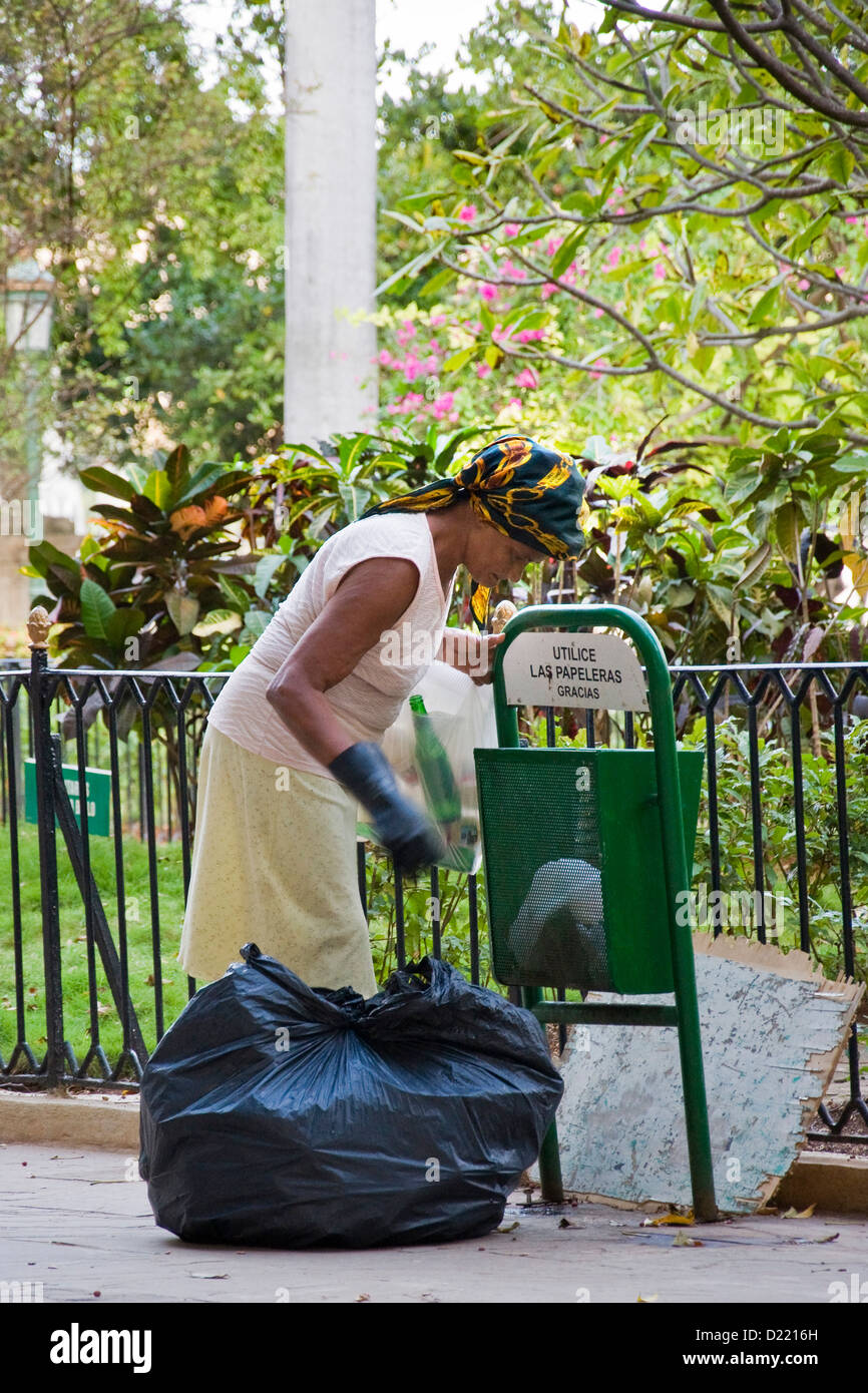 Homeless people la hi-res stock photography and images - Alamy