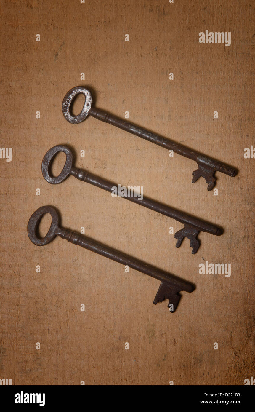 Three old keys Stock Photo - Alamy