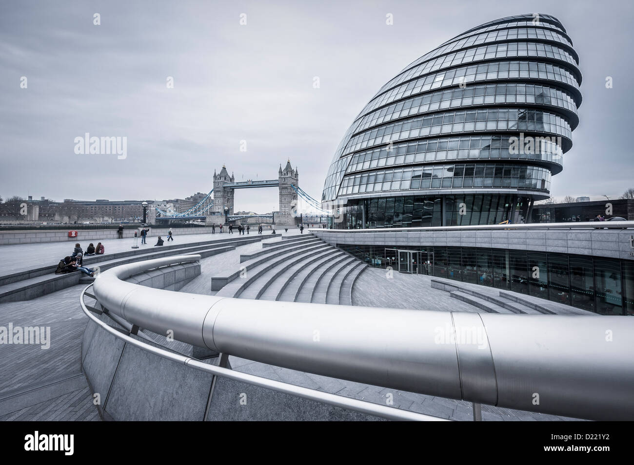 Norman foster bridge hi-res stock photography and images - Alamy