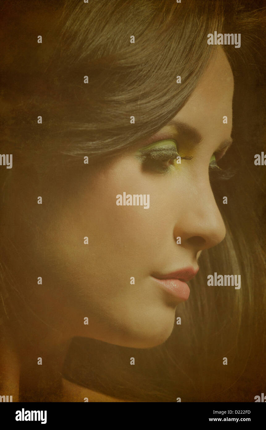 Profile portraits hi-res stock photography and images - Alamy