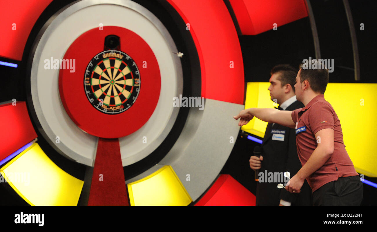 11.01.2013 Frimley Green, England. Jan Dekker (NETH) (7) in action ...