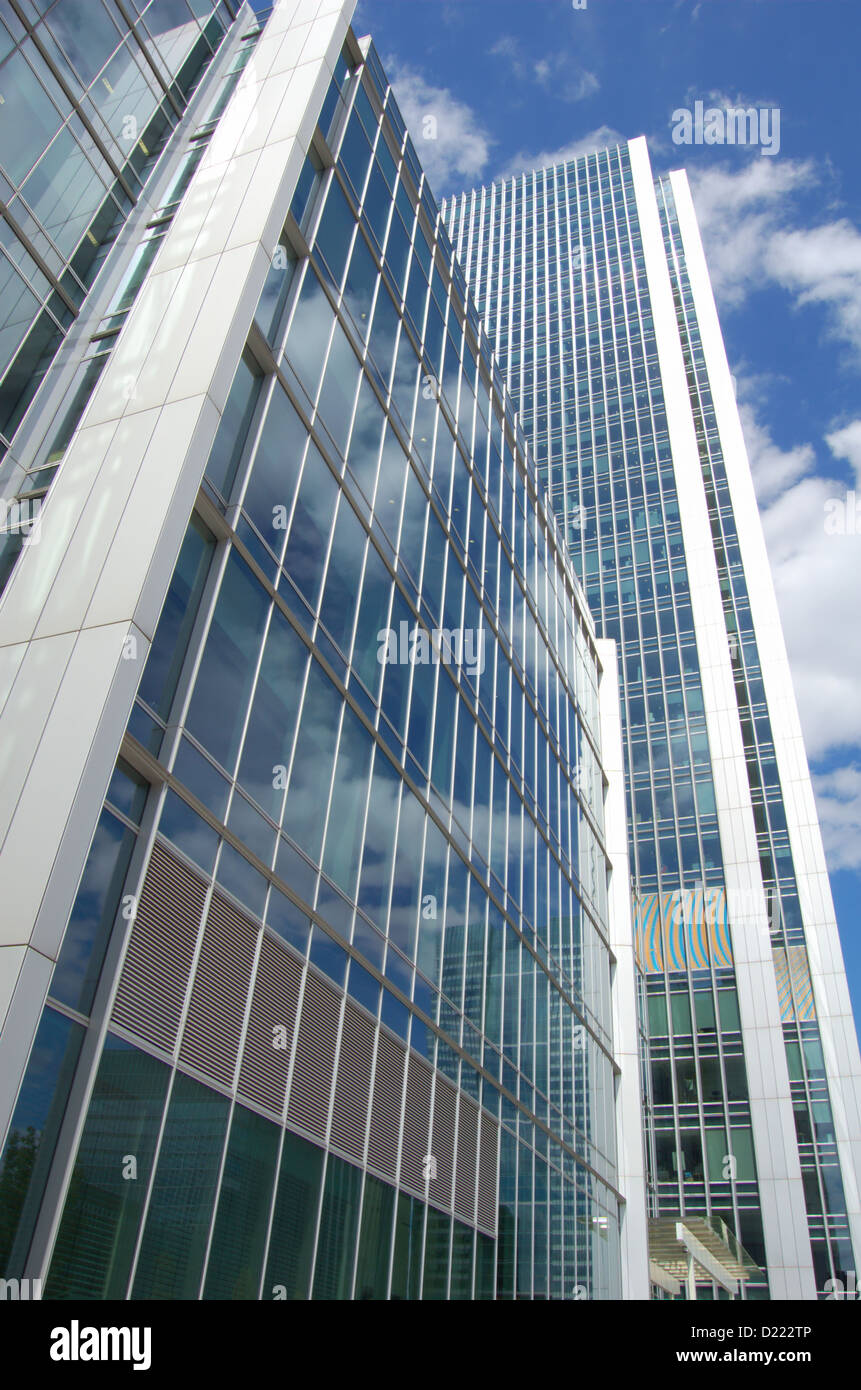 Office building at Canary Wharf in London, England Stock Photo - Alamy Office building at Canary Wharf in London, England Stock Photo - Alamy