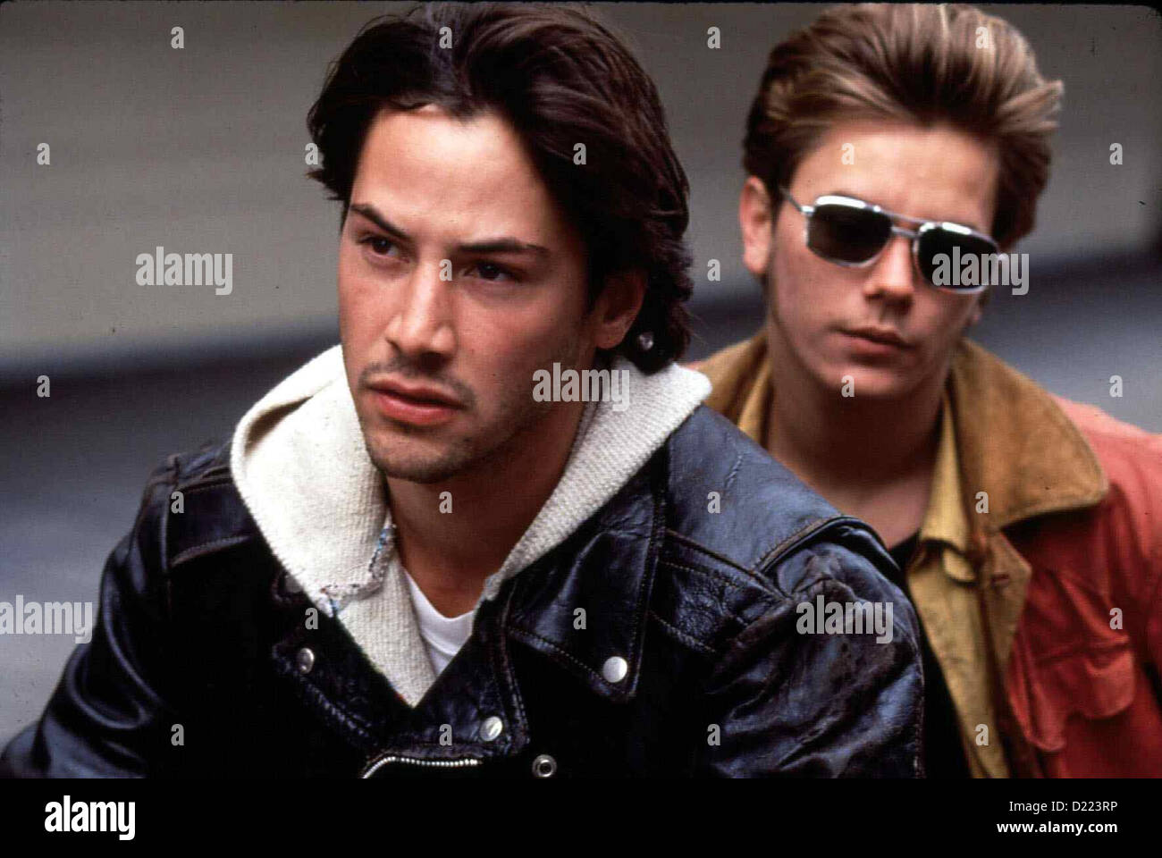 River Phoenix Keanu Reeves Matthew Perry's History With Keanu Reeves