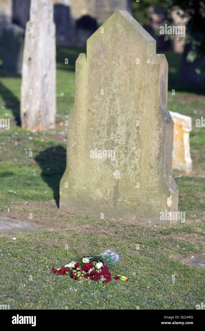 British tombstones hi-res stock photography and images - Alamy