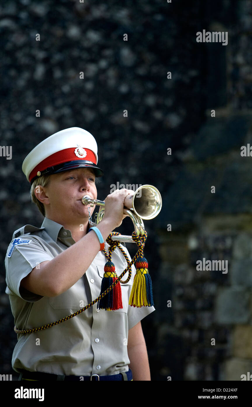 Bugle army hi-res stock photography and images - Alamy