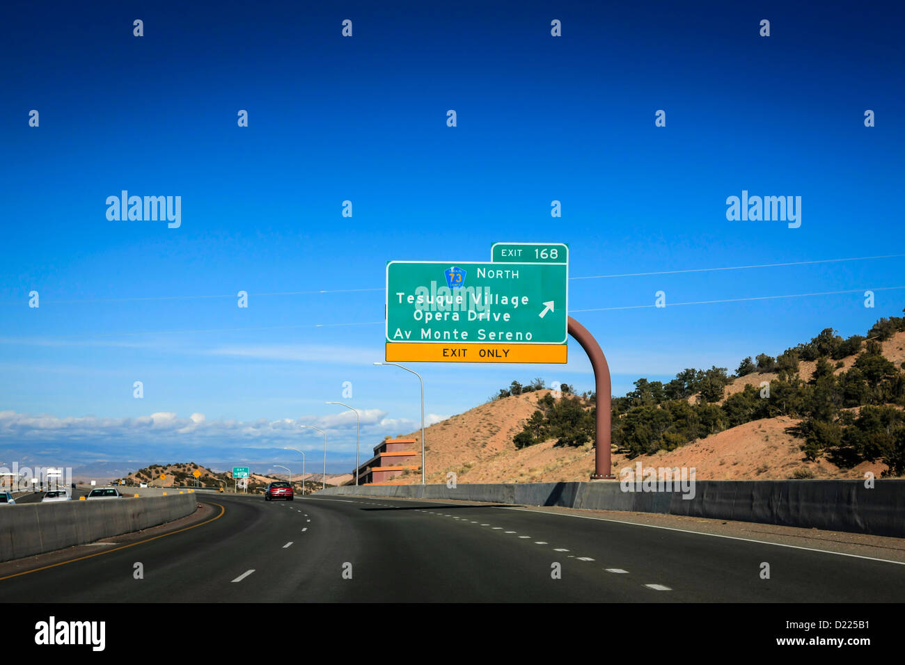 Multiple road signs desert hi-res stock photography and images - Alamy
