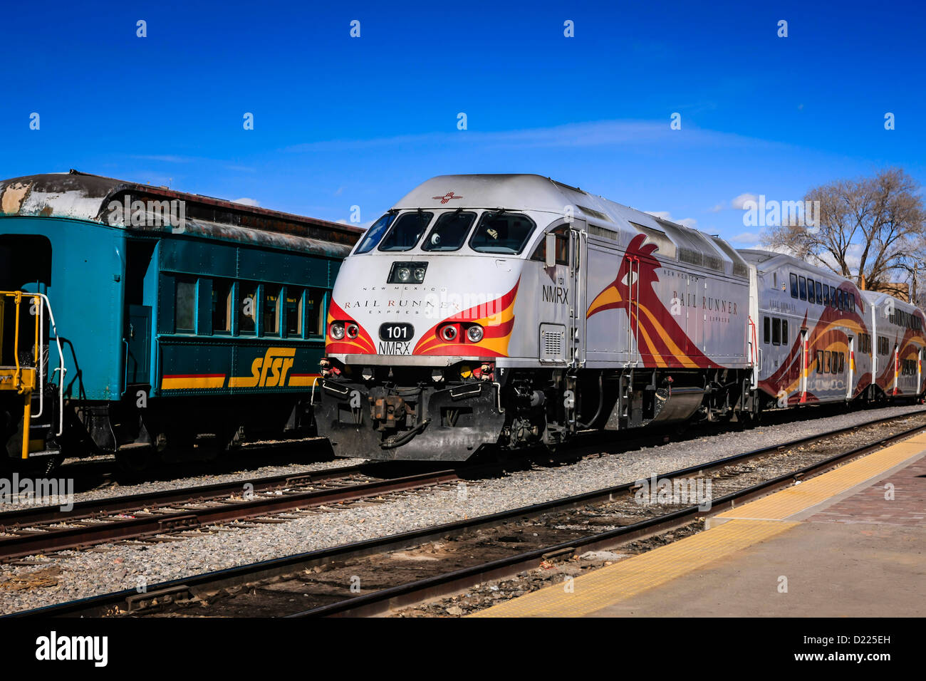 Rail runner hi-res stock photography and images - Alamy
