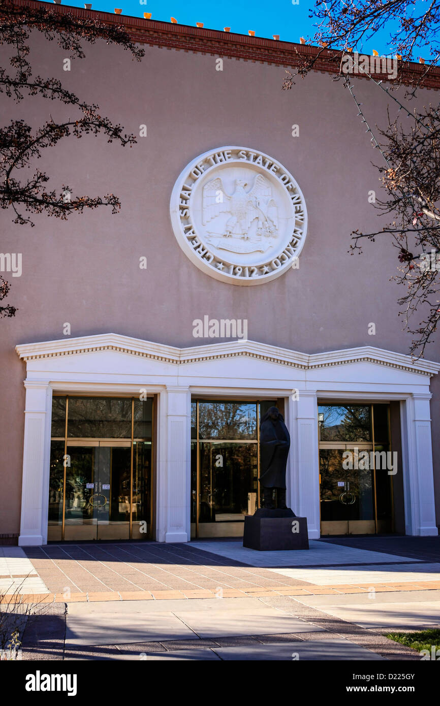 New mexico capitol facade hi-res stock photography and images - Alamy