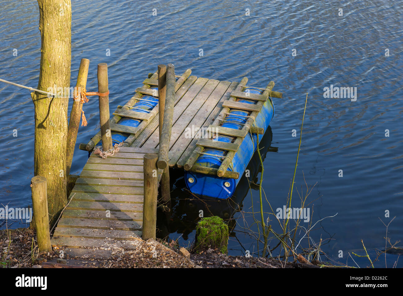 Handmade raft hi-res stock photography and images - Alamy