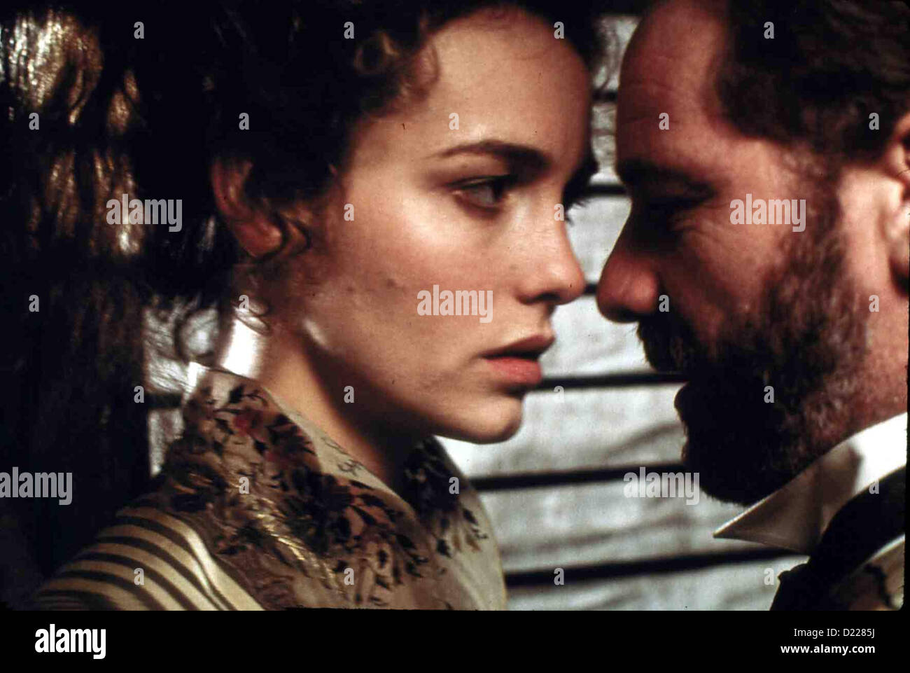 Miss Julie Miss Julie Saffron Burrows, Peter Mullan *** Local Caption ...