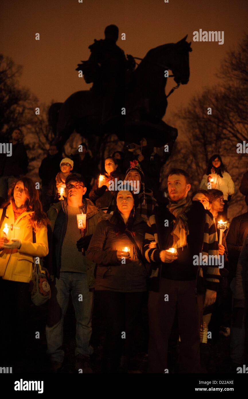 Idle no more movement hi-res stock photography and images - Alamy