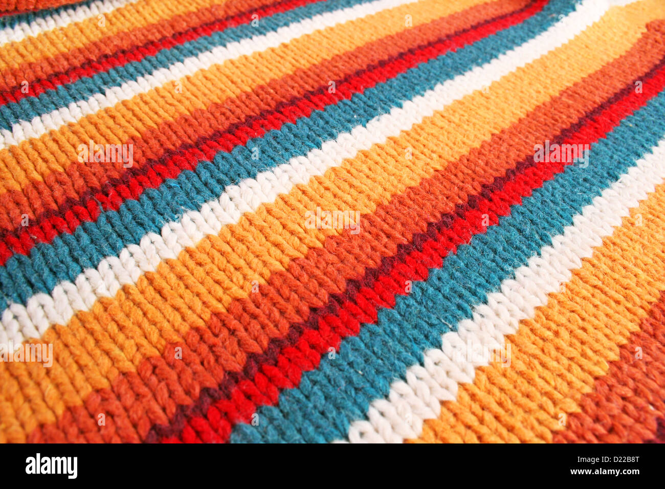 Red knitwear texture hi-res stock photography and images - Alamy