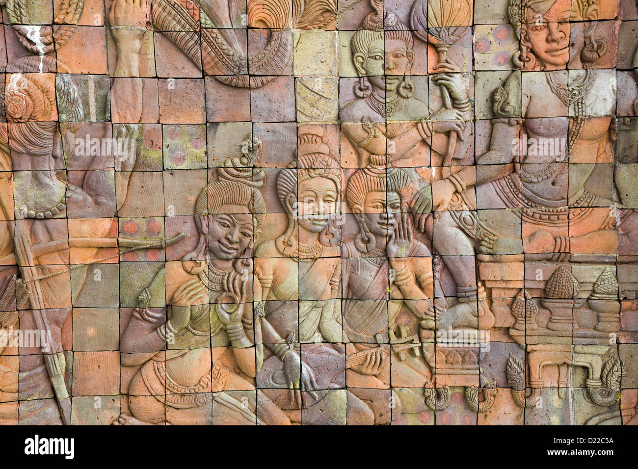 Thai bas relief hi-res stock photography and images - Alamy