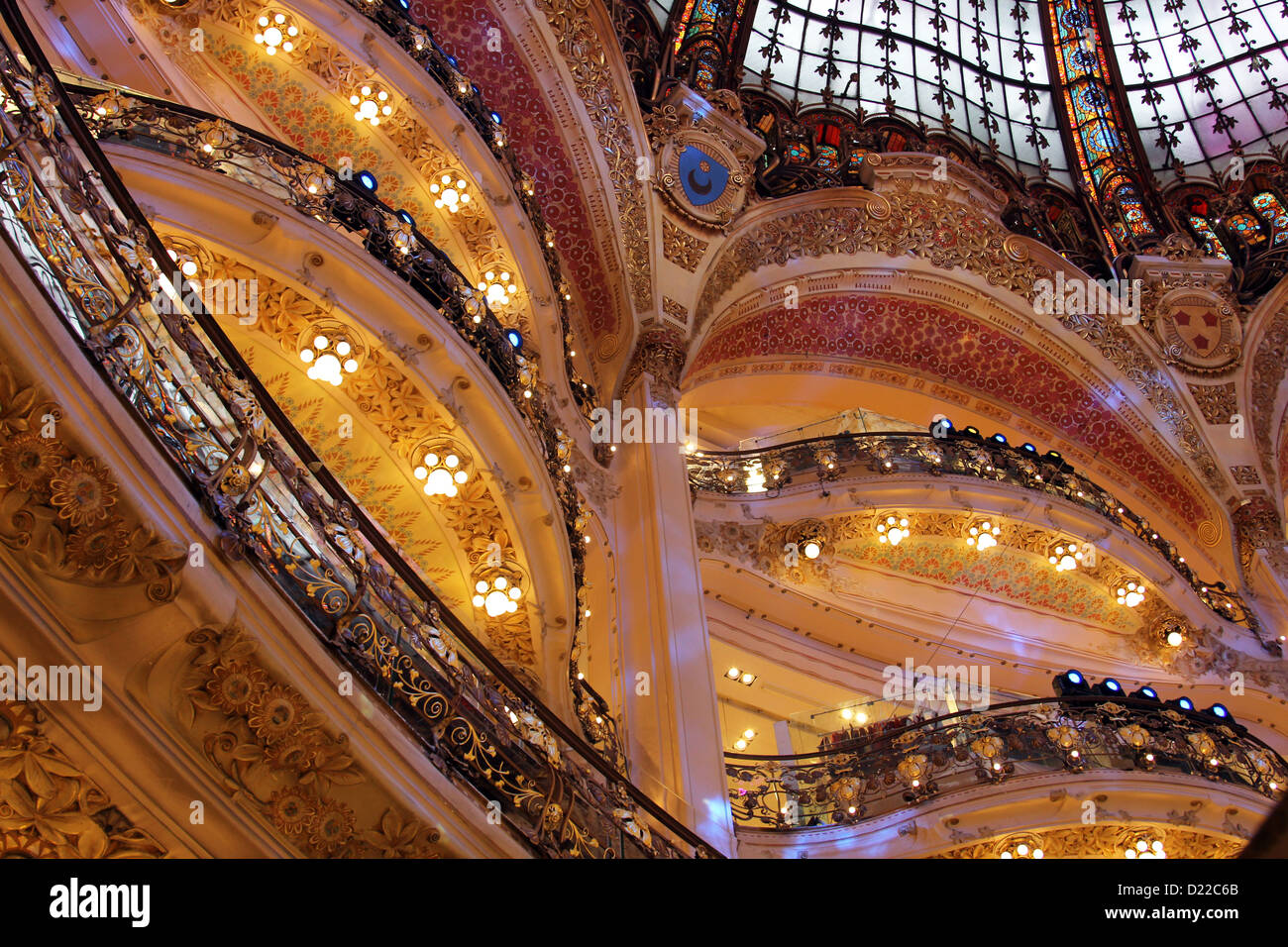 Galleries lafayette paris hi-res stock photography and images - Alamy