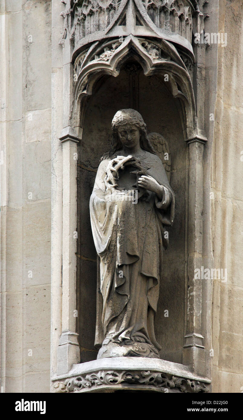 Angel, Saint-Bernard de la Chapelle Church, Paris Stock Photo - Alamy
