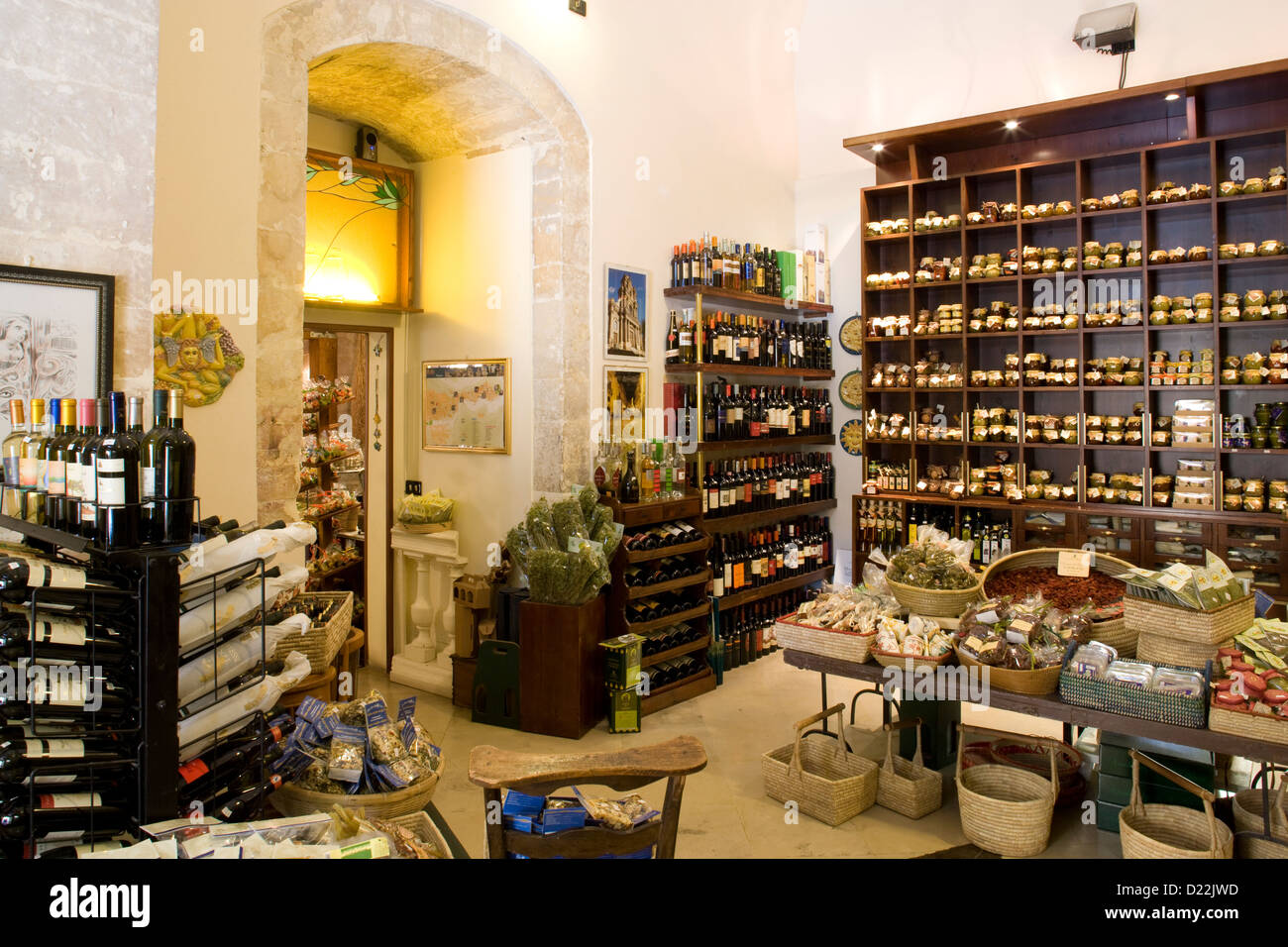 Ragusa sicily food hi-res stock photography and images - Alamy