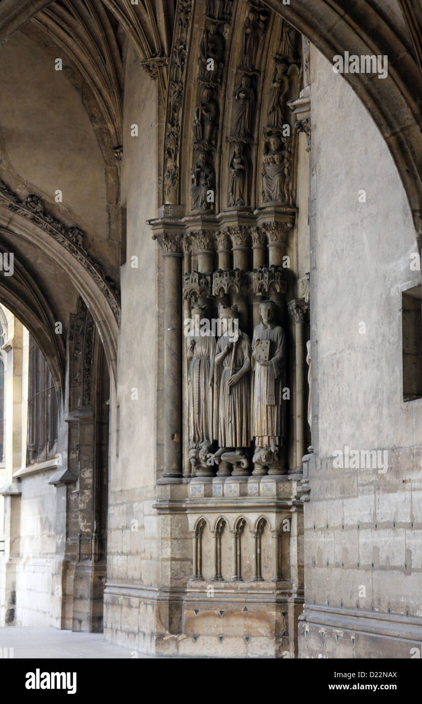 Medieval gothic statues on entry to St. Germain l'Auxerrois Church in ...