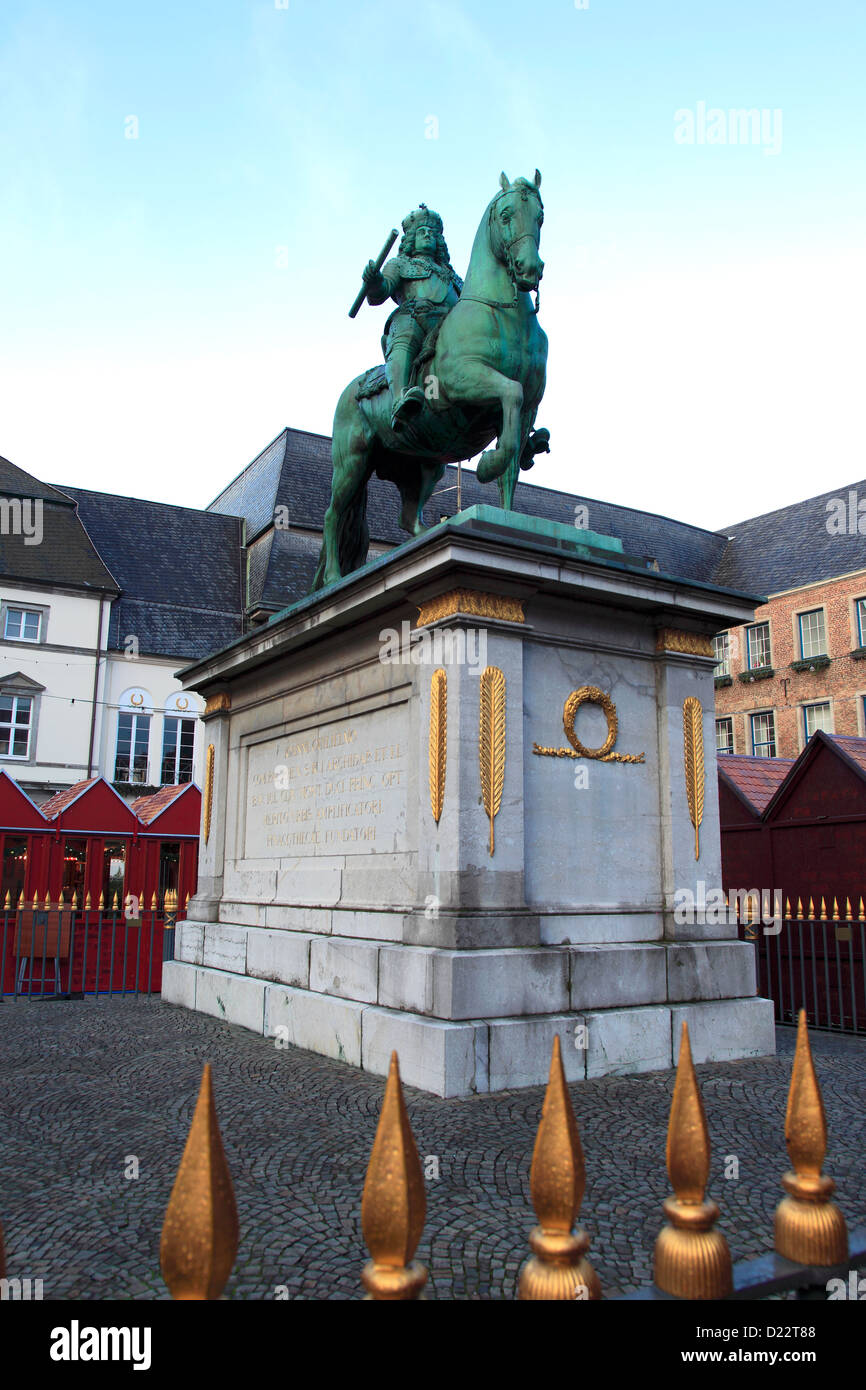 Jan wellam statue hi-res stock photography and images - Alamy