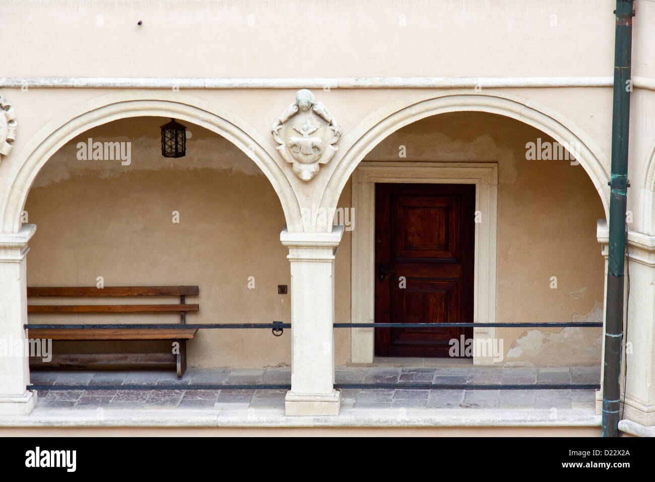 Wooden door - Pieskowa Skala Palace, Poland Stock Photo - Alamy