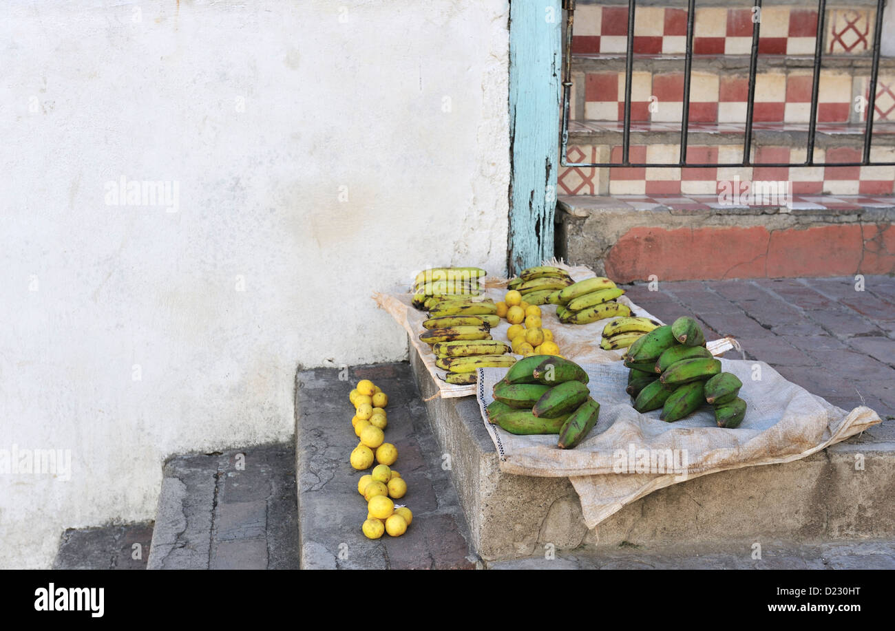Cuban street food stall hi-res stock photography and images - Alamy